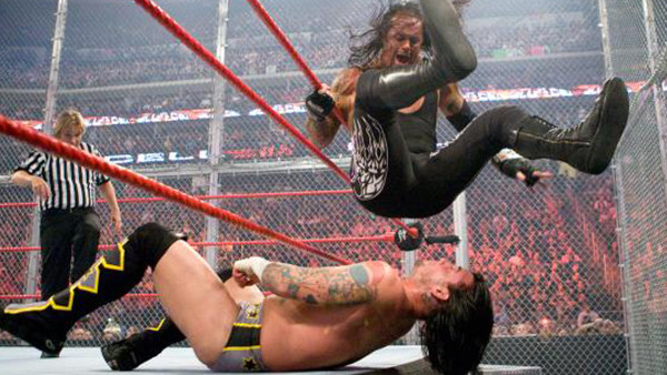 The Undertaker's 14 WWE Hell In A Cell Matches Ranked From Worst To ...