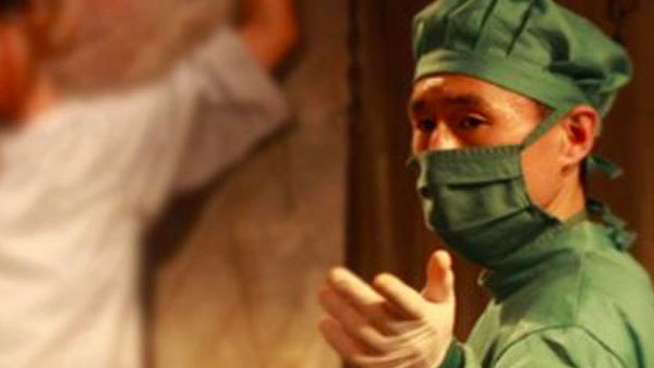 10 Intense Horror Movie Scenes You Couldn’t Watch