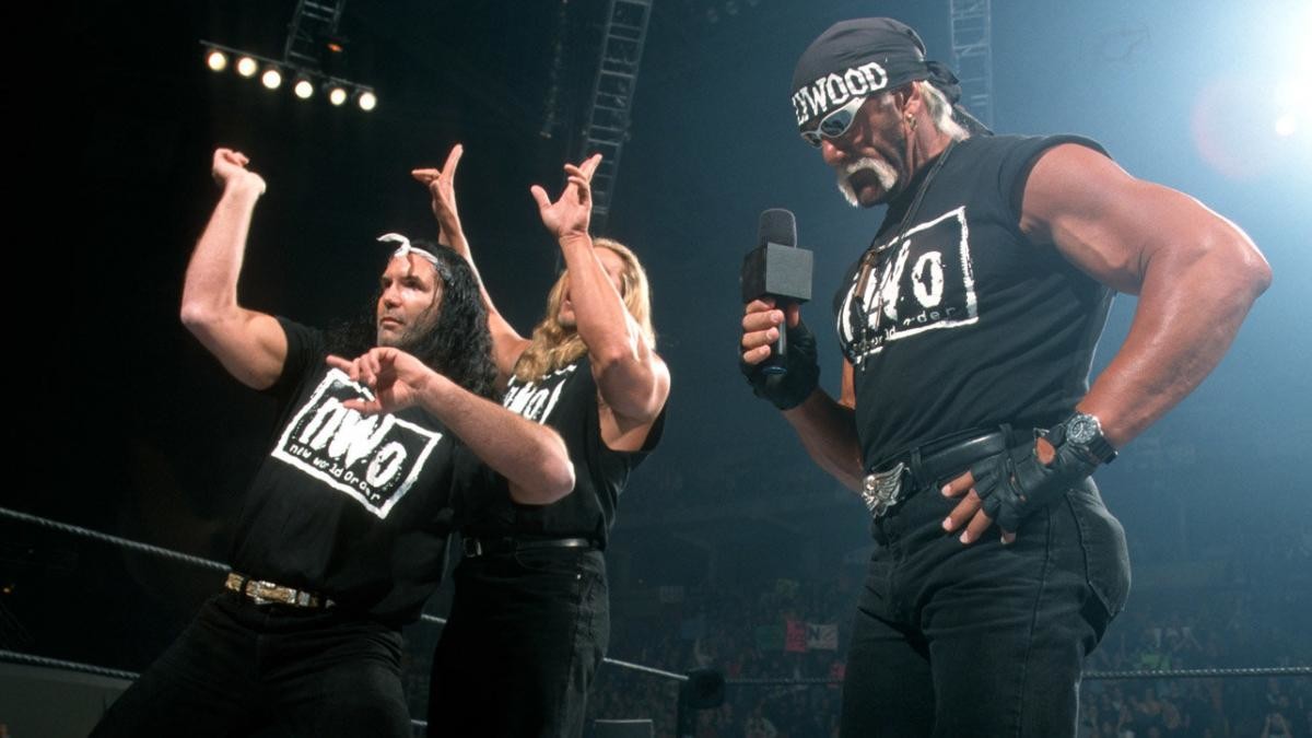 8 Times WWE Turned Trash Into Treasure