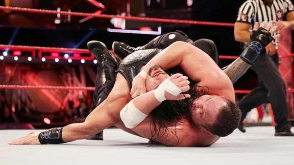 10 Best Current WWE Finishers