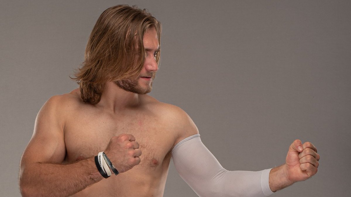 Backstage Update On Ben Carter Signing With WWE