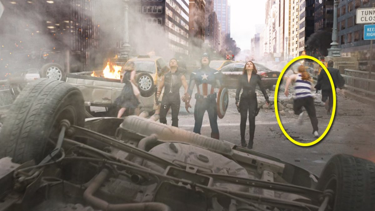 10 Greatest Movie Extra Performances Ever – Page 4